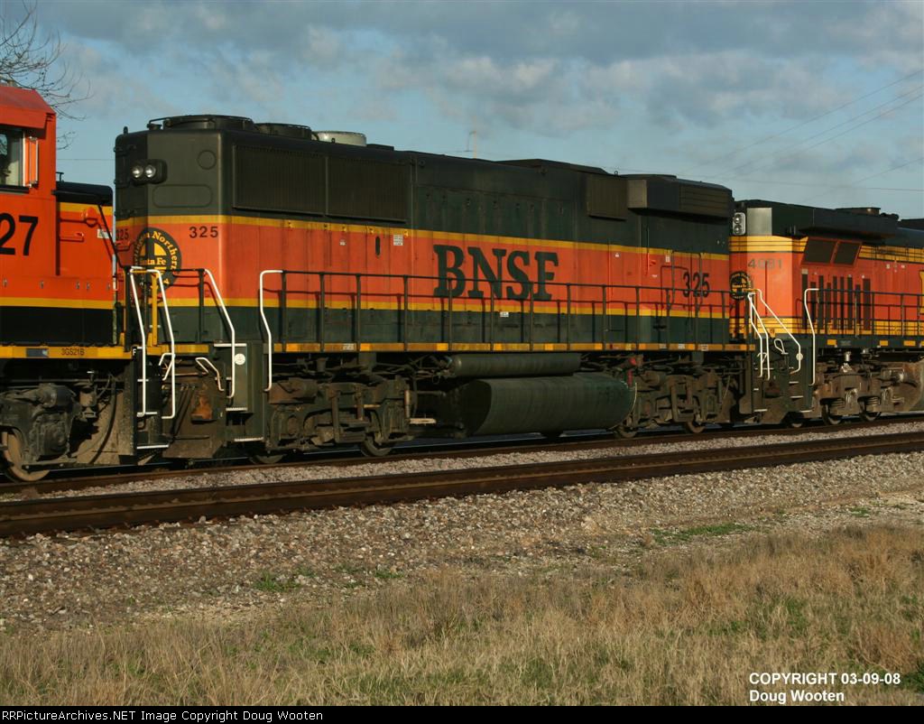 BNSF 325